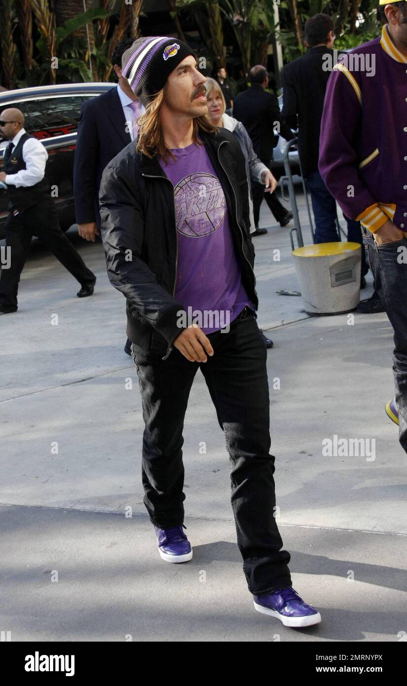 Anthony kiedis moustache hi-res stock photography and images - Alamy
