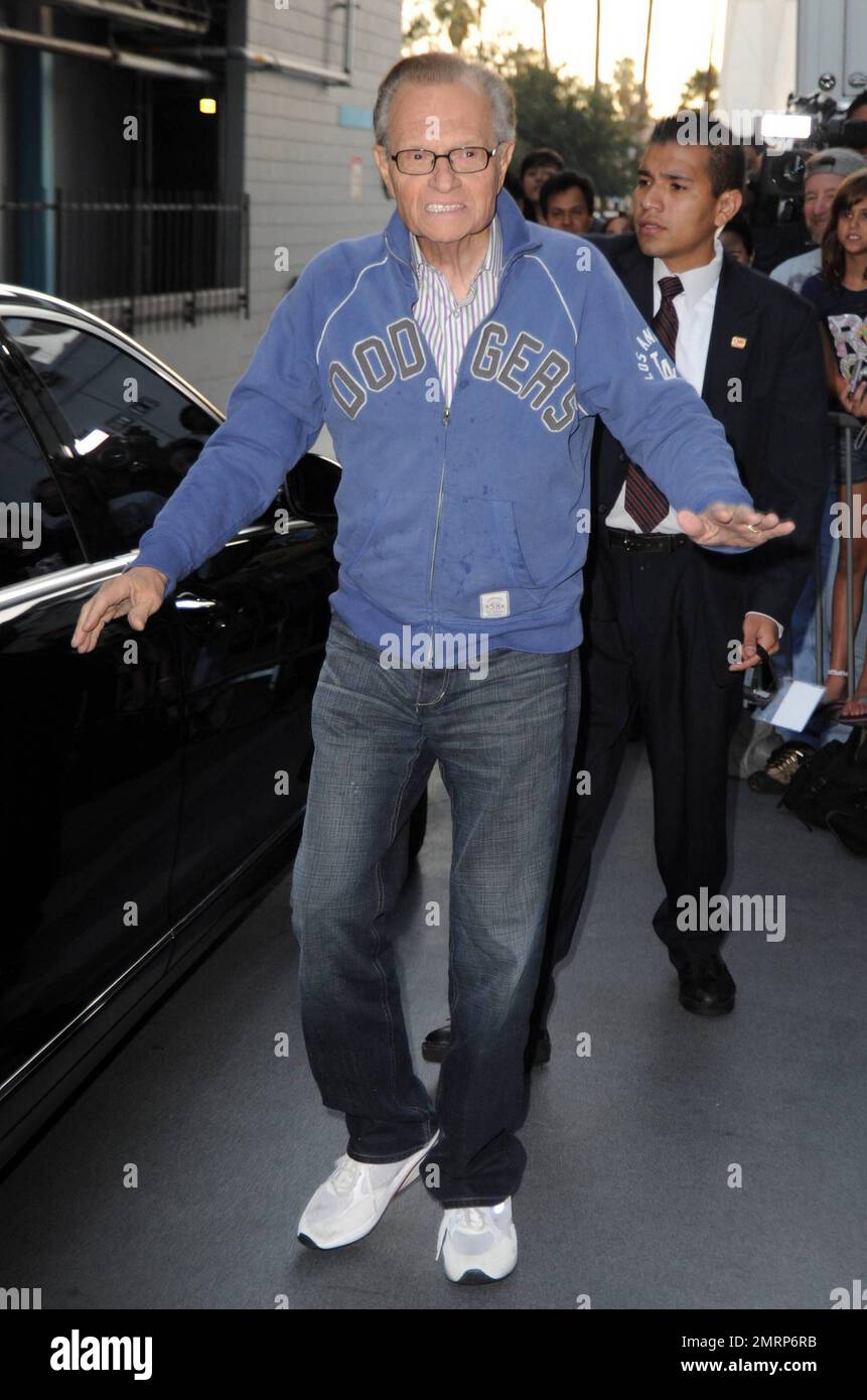 Larry King looks happy as he leaves CNN studios after the Larry King ...