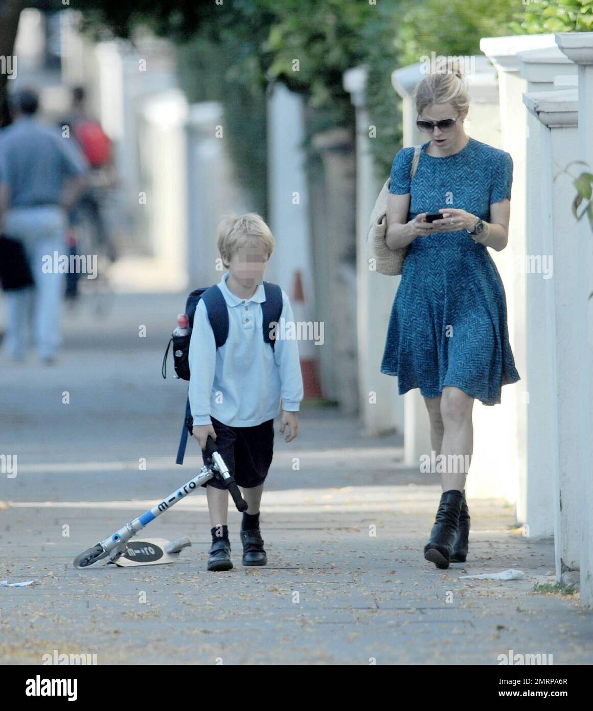 USA, CANADA, LATIN AMERICA AND GREECE ONLY - EXCLUSIVE!! Does Top model ...