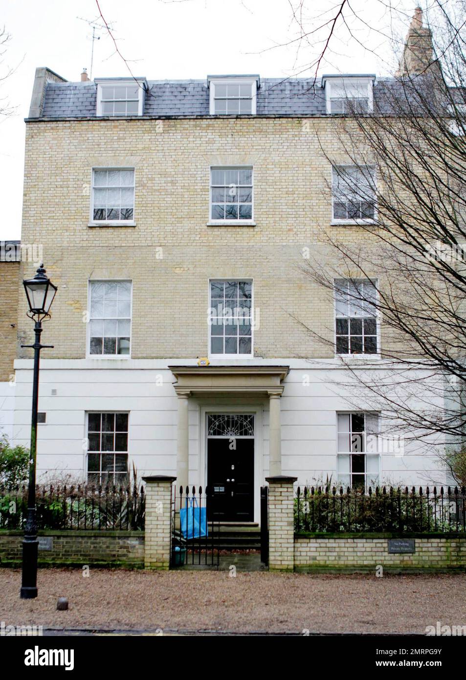 Exterior views of the elegant and charming Highgate mansion that acting ...