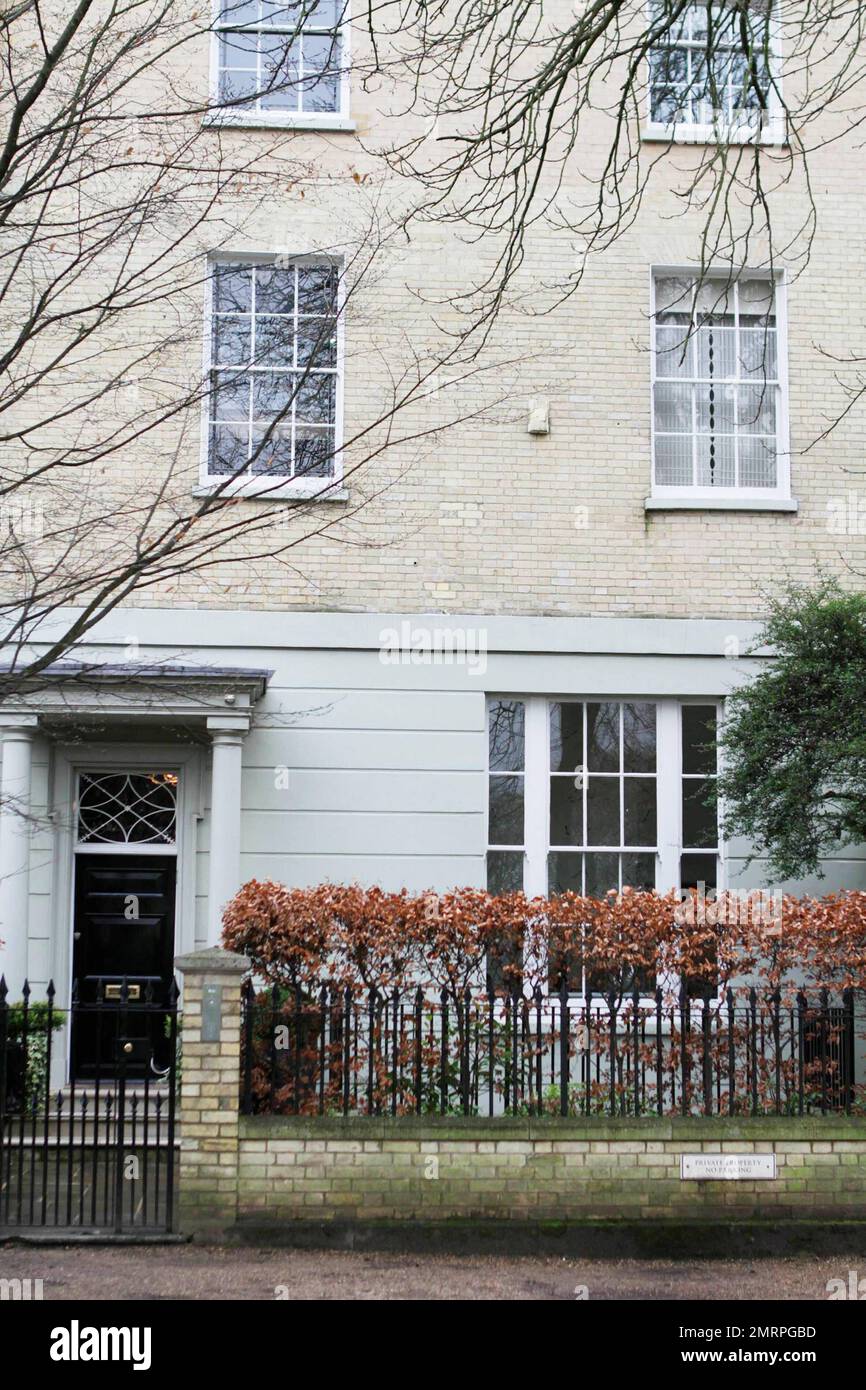 Exterior views of the elegant and charming Highgate mansion that acting ...