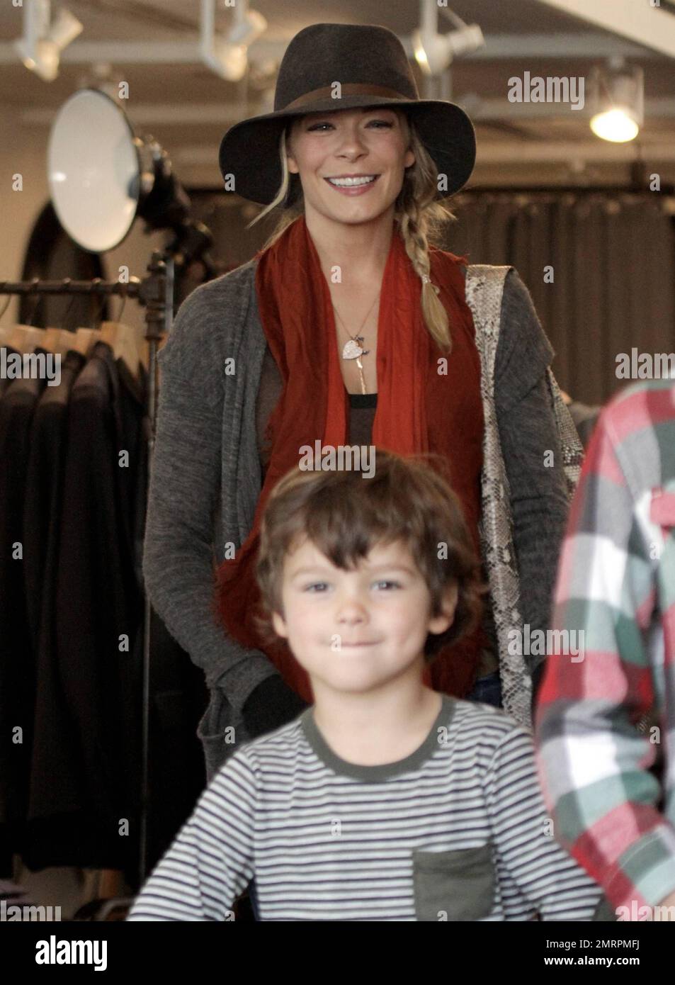 Leann rimes shopping malibu country hi-res stock photography and images ...