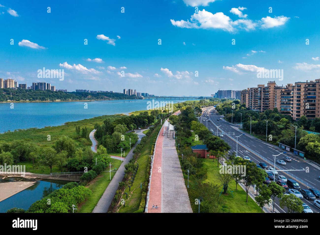 Changsha skyline xiangjiang river hi-res stock photography and images ...