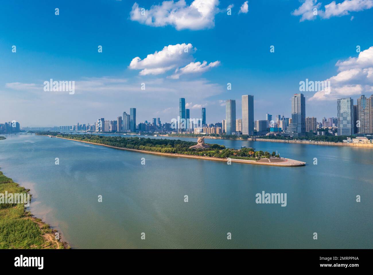 Skyline changsha hi-res stock photography and images - Alamy