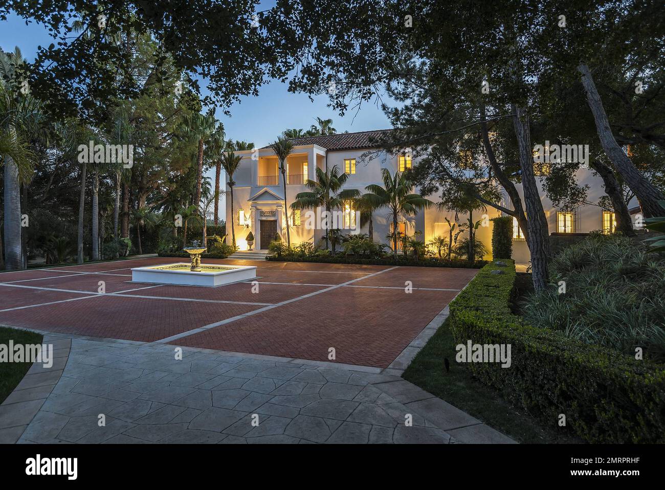 EXCLUSIVE!! The legendary home featured in the wedding scene of the ...