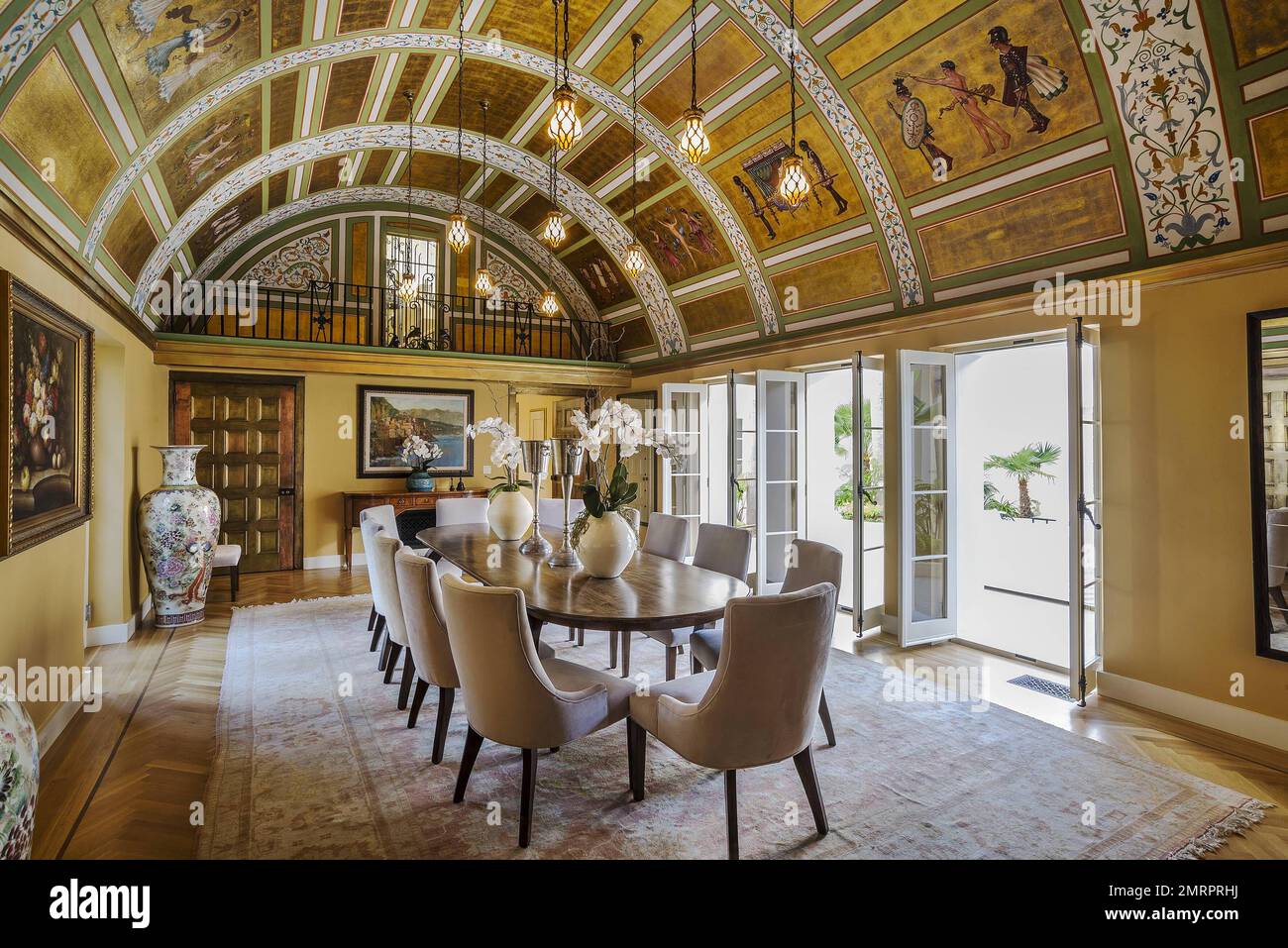 EXCLUSIVE!! The legendary home featured in the wedding scene of the ...