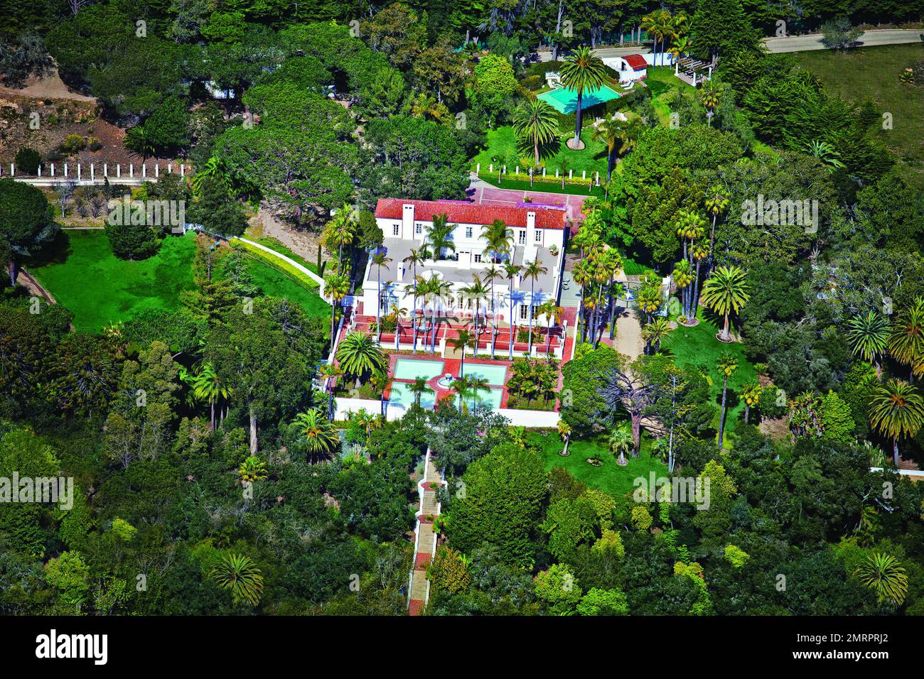 EXCLUSIVE!! The legendary home featured in the wedding scene of the ...