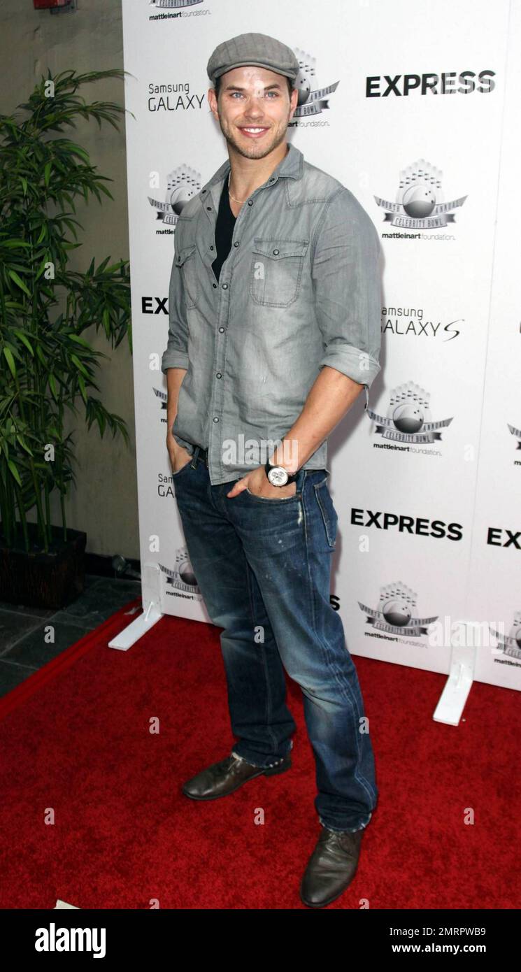 Kellan Lutz arriving at The Express Matt Leinart Foundation Celebrity ...