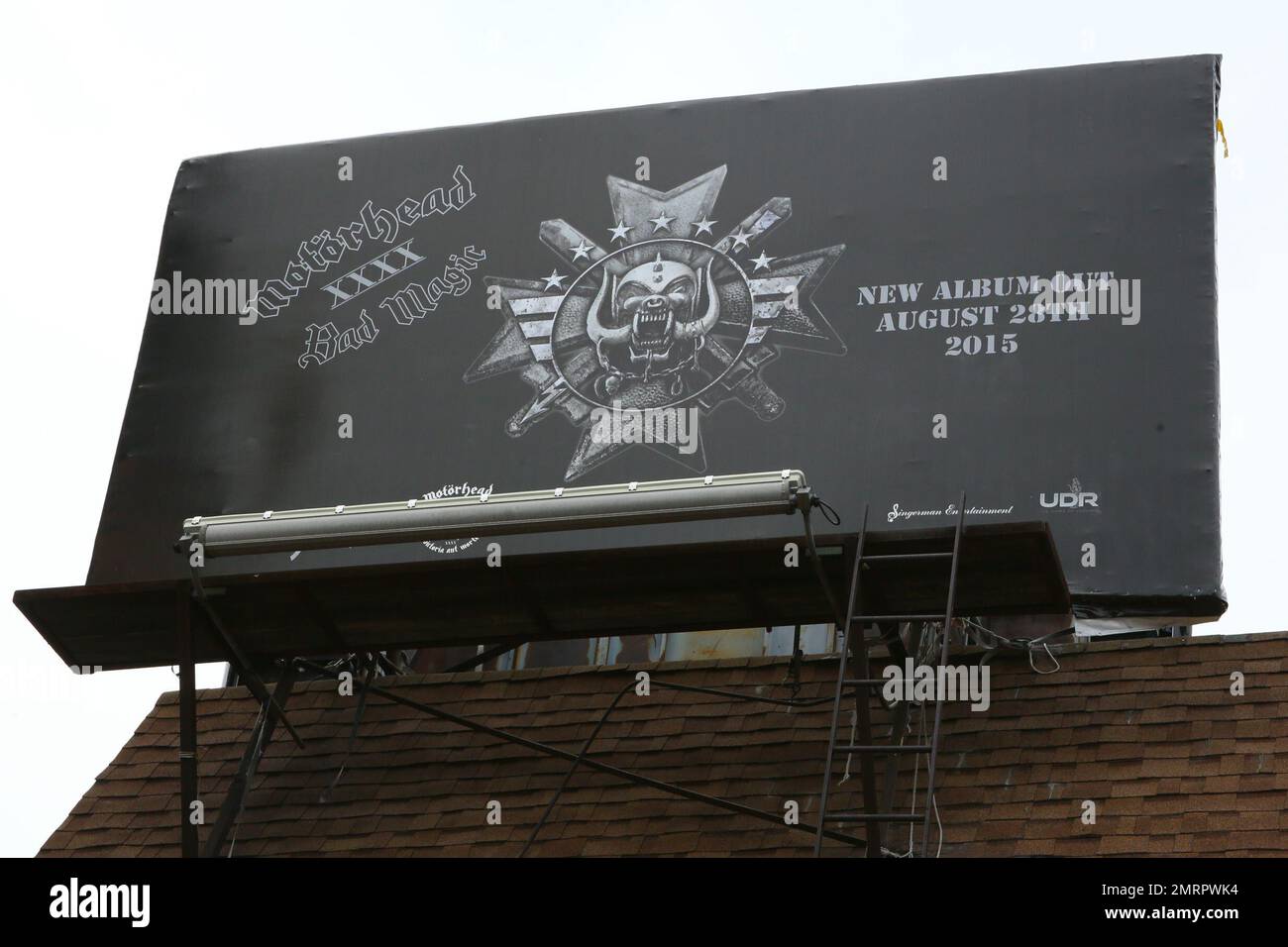 Fans turned out to honor Lemmy Kilmister of Motorhead during his ...