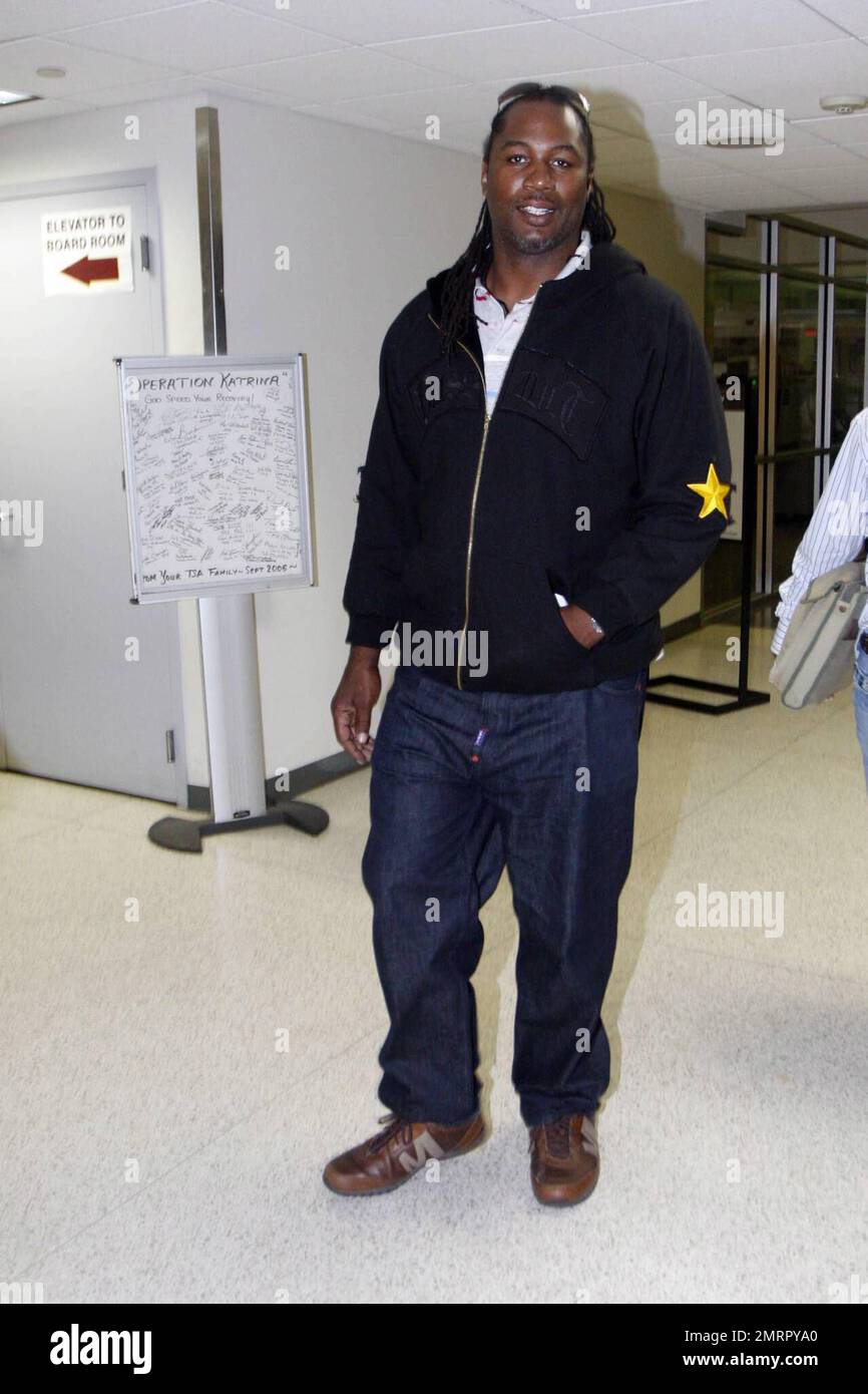 Exclusive!! UK boxer Lennox Lewis arrives at Louis Armstrong ...
