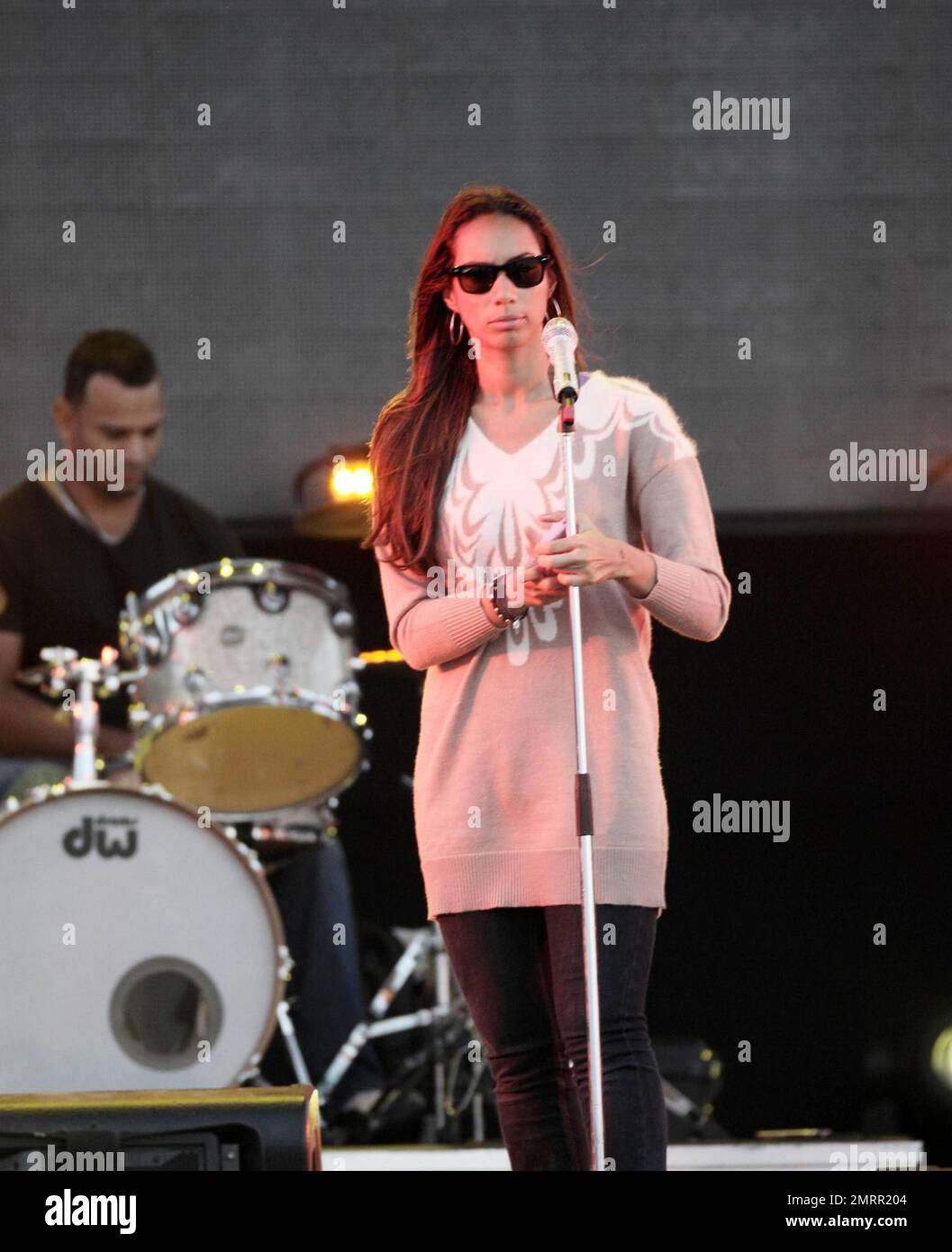 EXCLUSIVE!! Leona Lewis sound checks ahead of her New Year's Eve ...