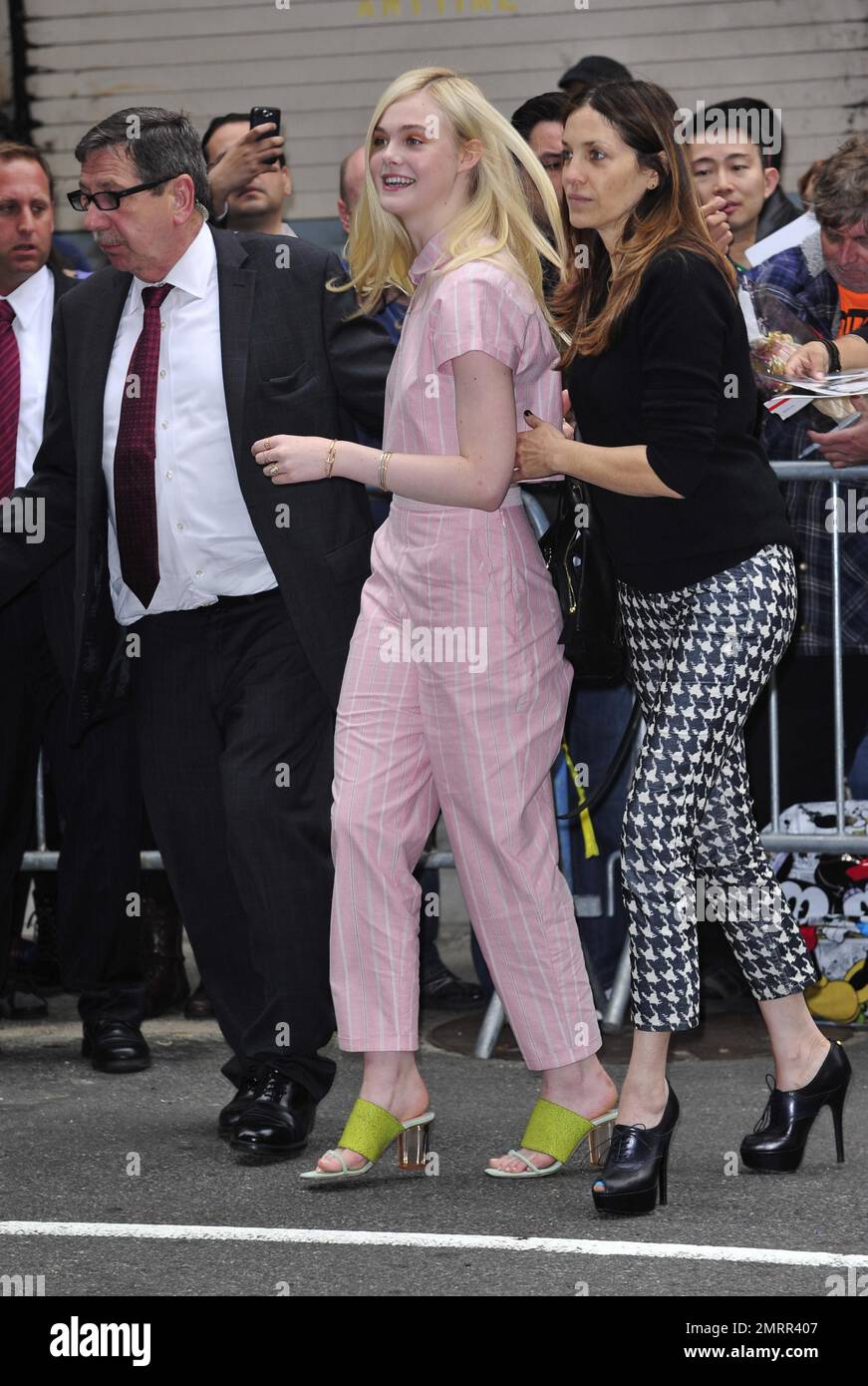 Elle Fanning poses for photos outside the "Late Show with David ...