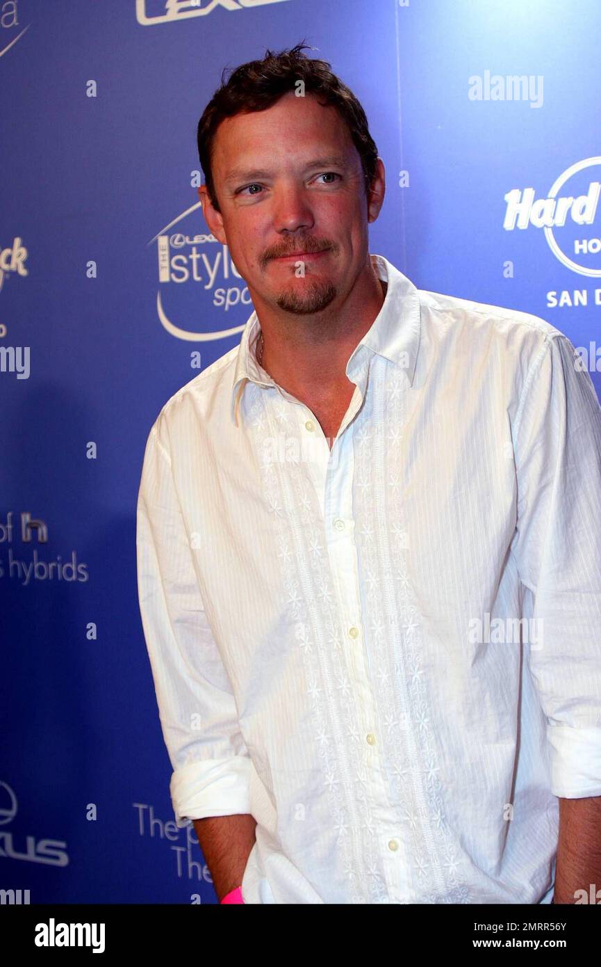 Matt Lillard walks the red carpet at the Lexus Style Villa Sports party ...
