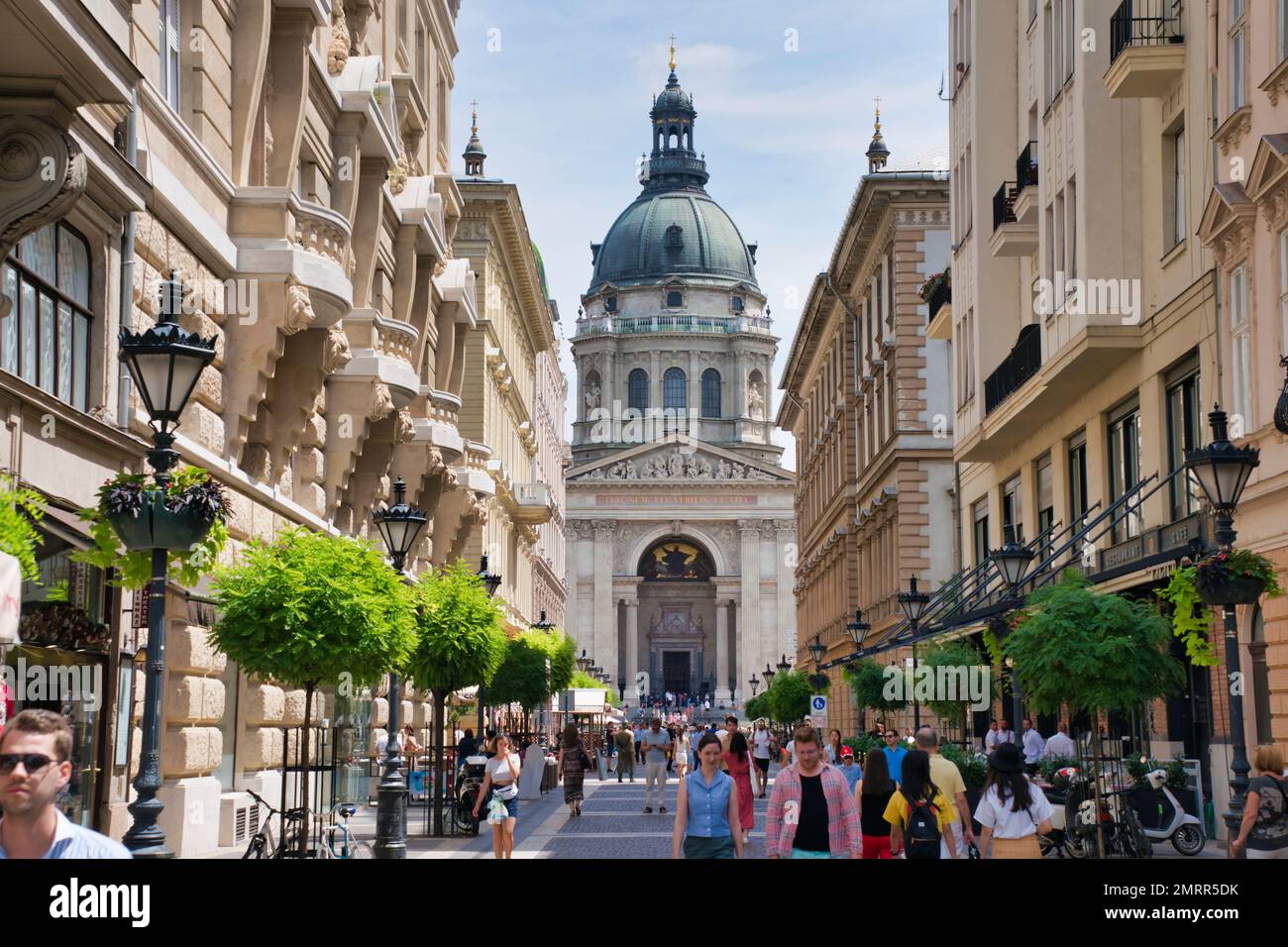 St stevens basilica hi-res stock photography and images - Alamy