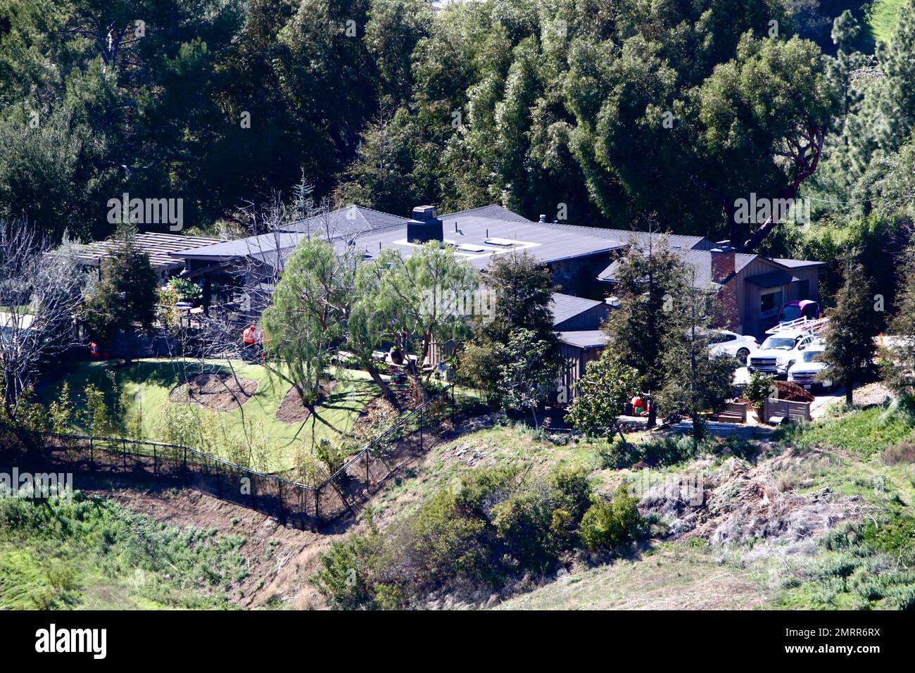 WORLDWIDE - General views of Liam Hemsworth's $6,814,000 house in ...