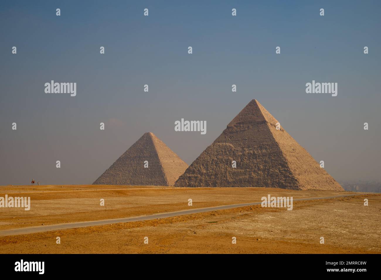 Great Pyramid of Giza, Egypt landscape with desert sand Stock Photo - Alamy