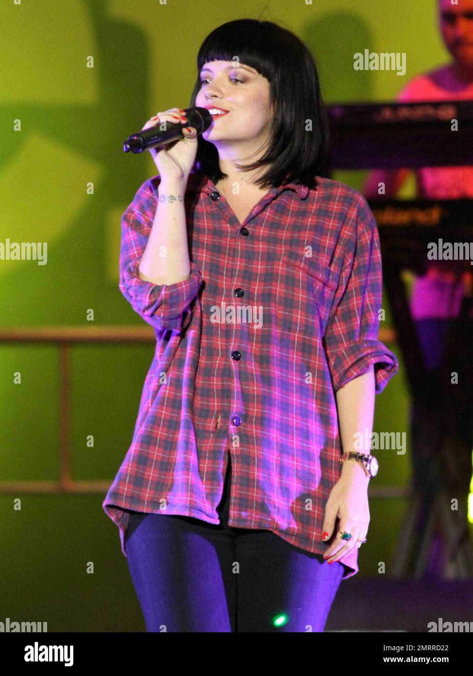 British singer lily allen hi-res stock photography and images - Alamy