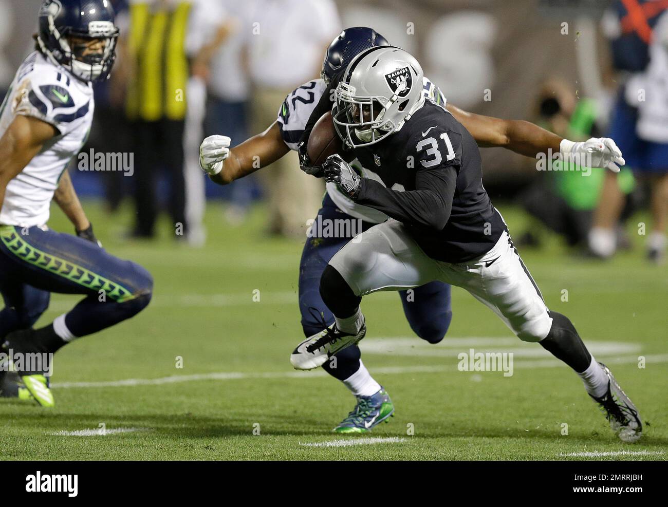 Oakland Raiders defensive back Breon Borders (31) runs with an ...