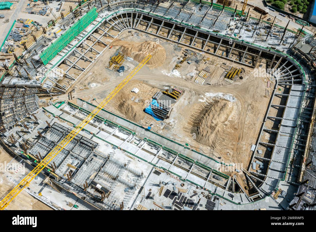 Rebar pillars hi-res stock photography and images - Alamy