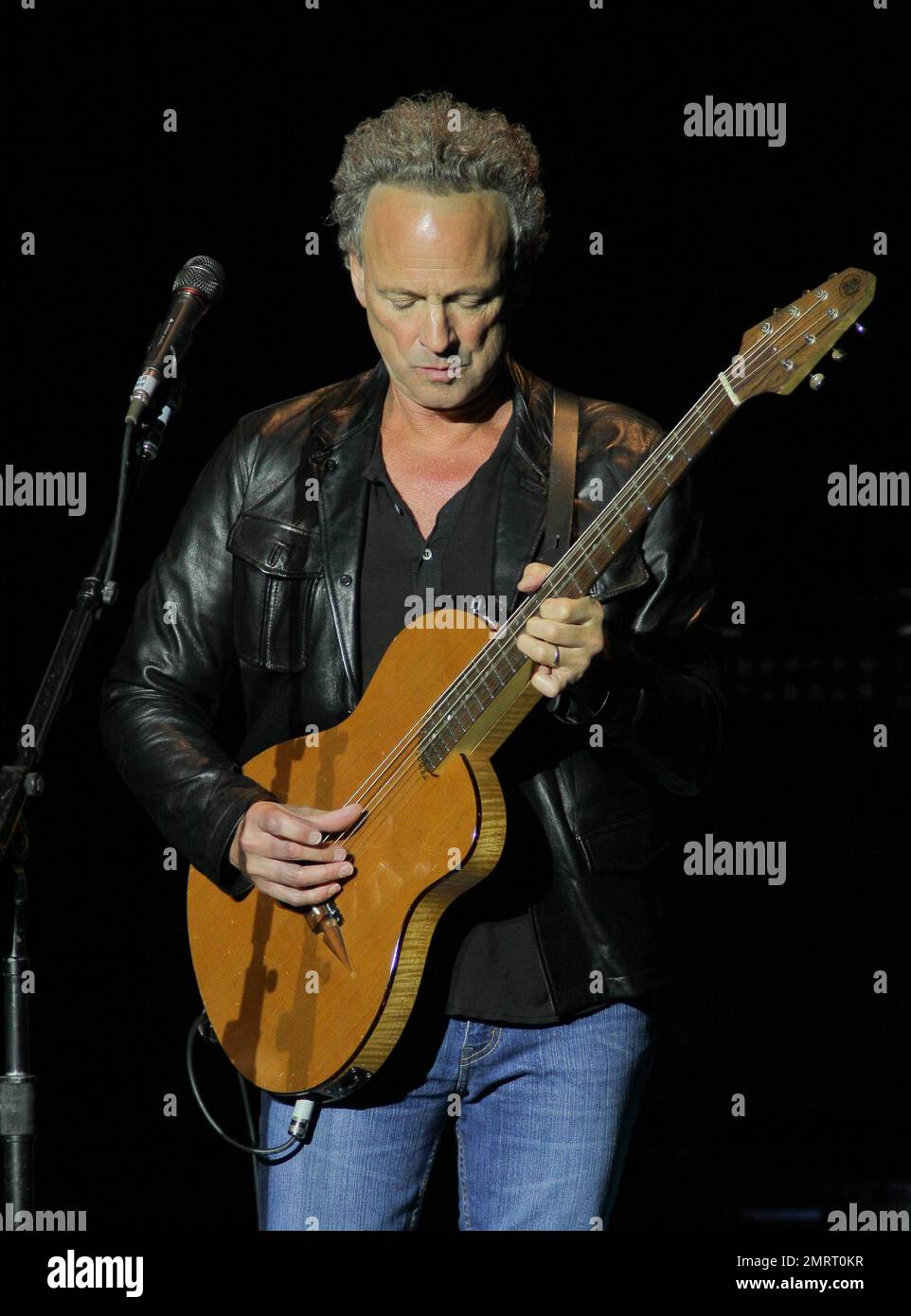 Former Fleetwood Mac lead singer Lindsey Buckingham performs live in ...