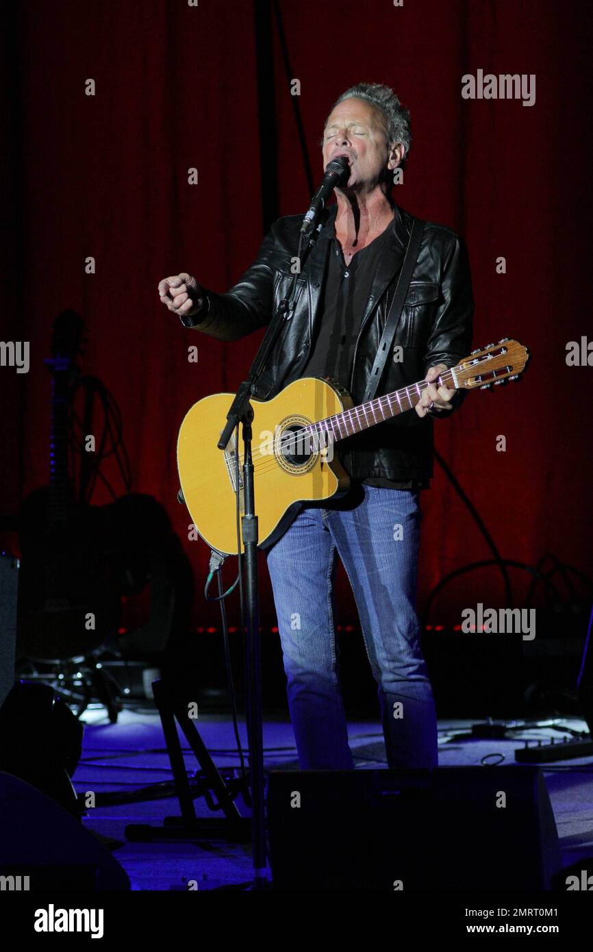 Sunrise theatre fort pierce hi-res stock photography and images - Alamy