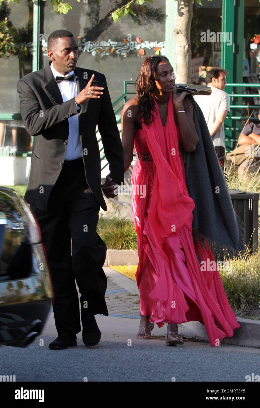 EXCLUSIVE!! Lisa Leslie and husband Michael Lockwood in Malibu, CA. 5 ...