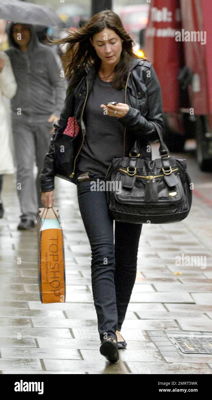 Exclusive!! Supermodel, TV presenter, actress and singer Lisa Snowdon ...