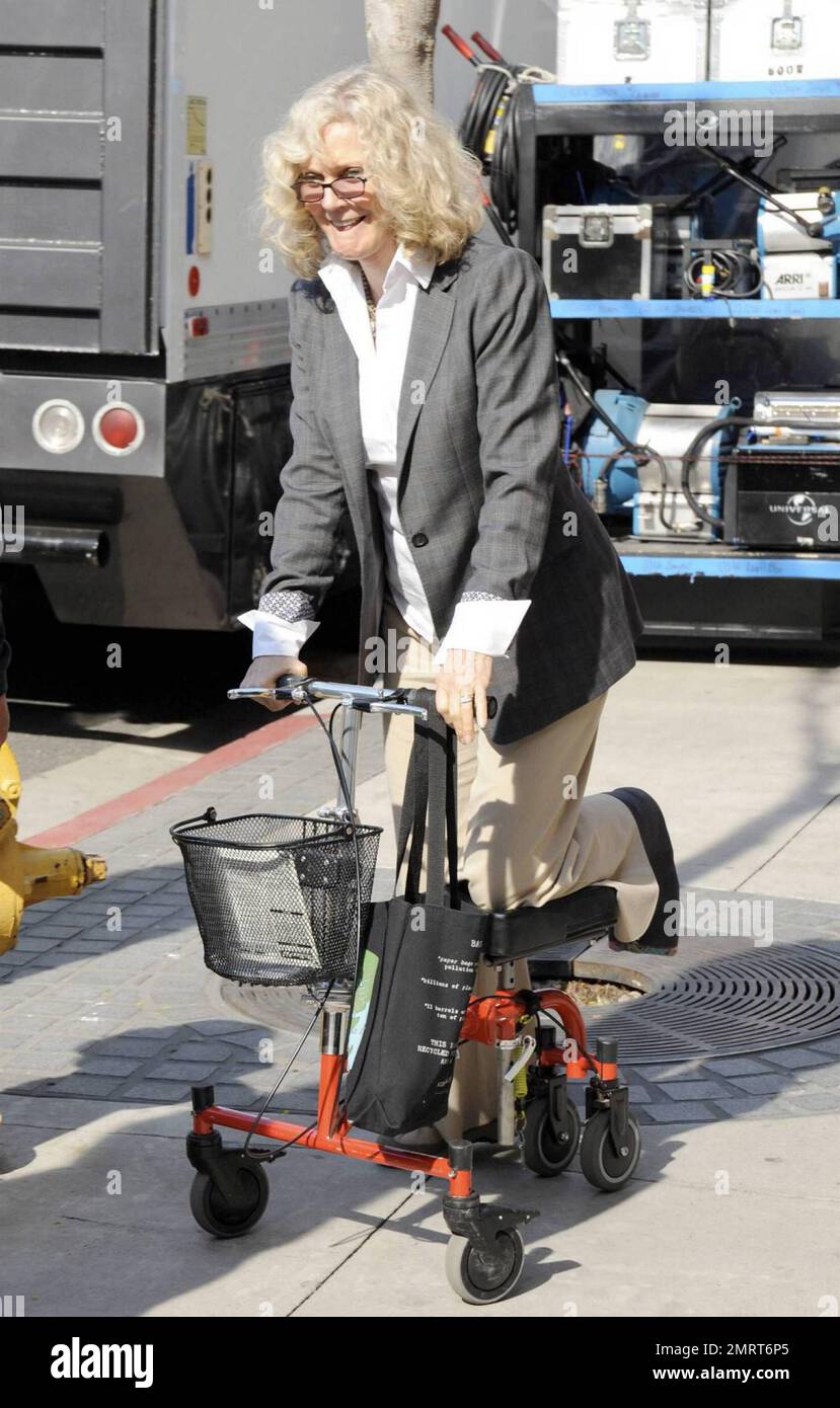 Blythe Danner, nursing a broken foot, arrives to shoot at scene for ...