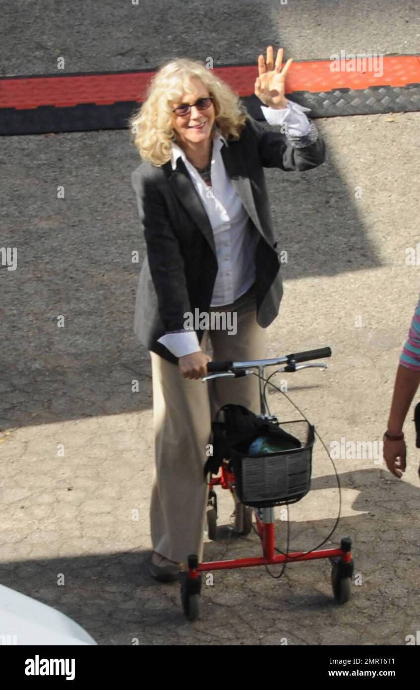 Blythe Danner, nursing a broken foot, arrives to shoot at scene for ...