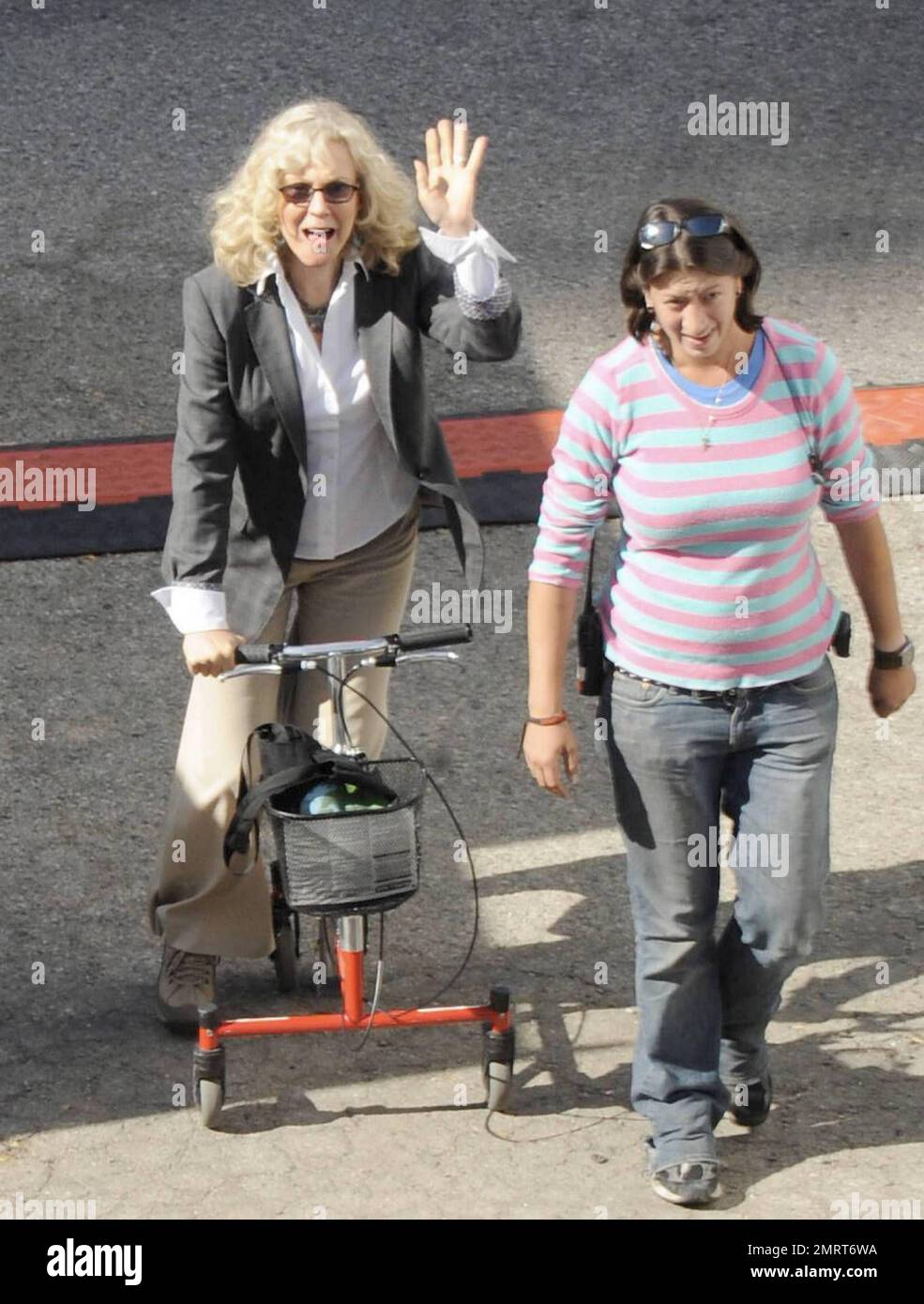 Blythe Danner, nursing a broken foot, arrives to shoot at scene for ...