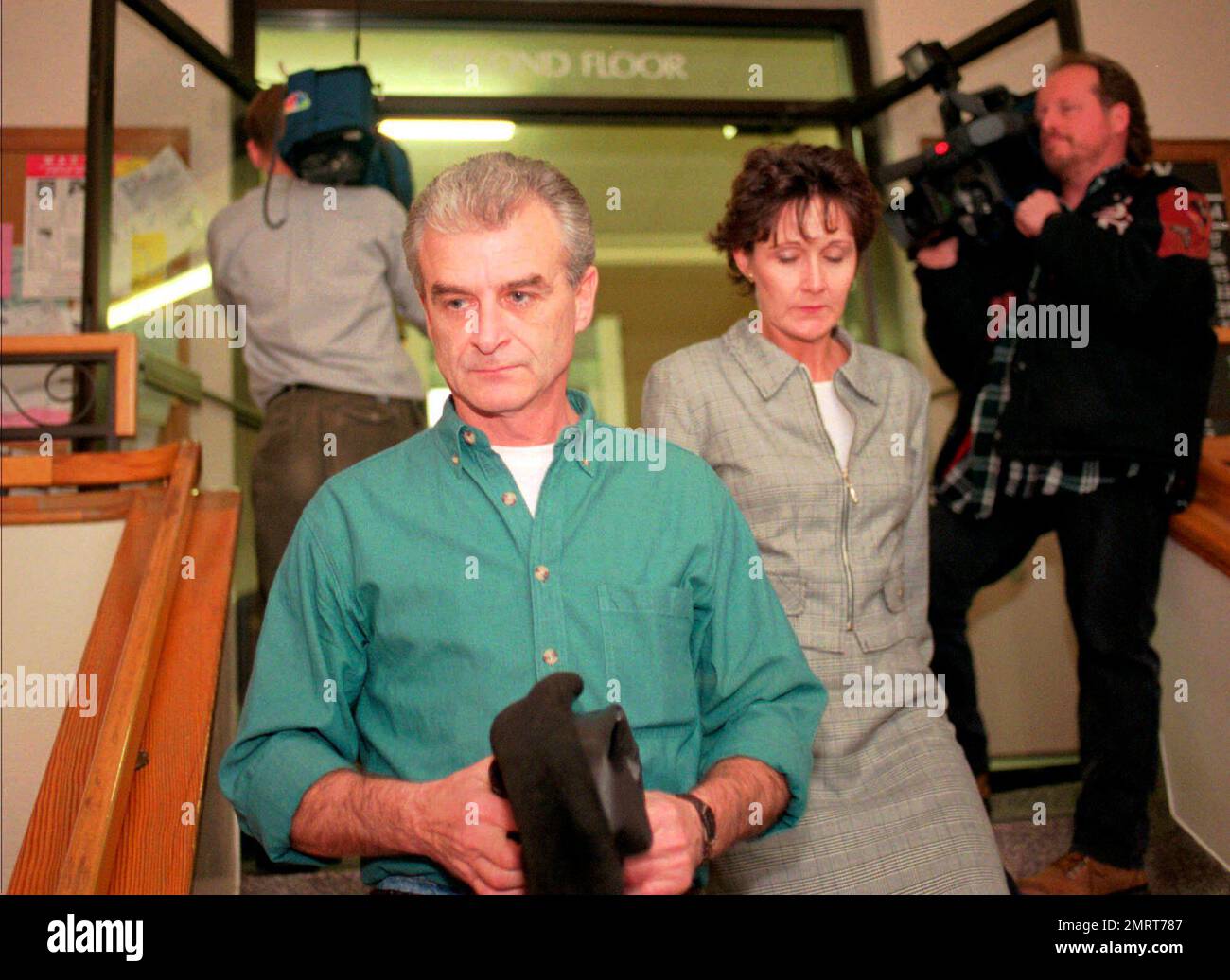 FILE - In this Dec. 16, 1997, file photo, Randy Weaver leaves the ...