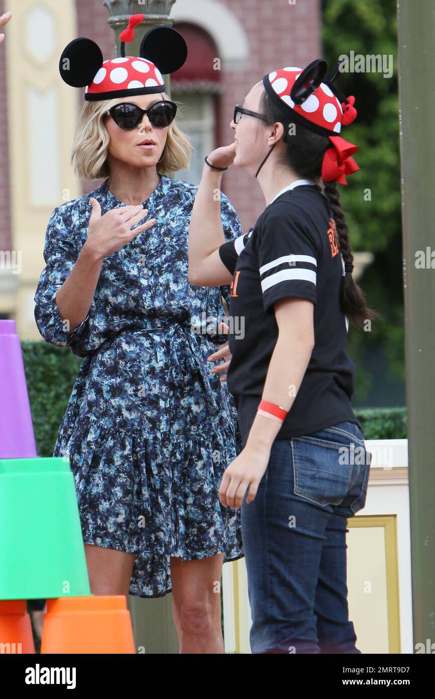 Kelly Rippa and Michael Strahan shoot their show at Disneyland. Los ...