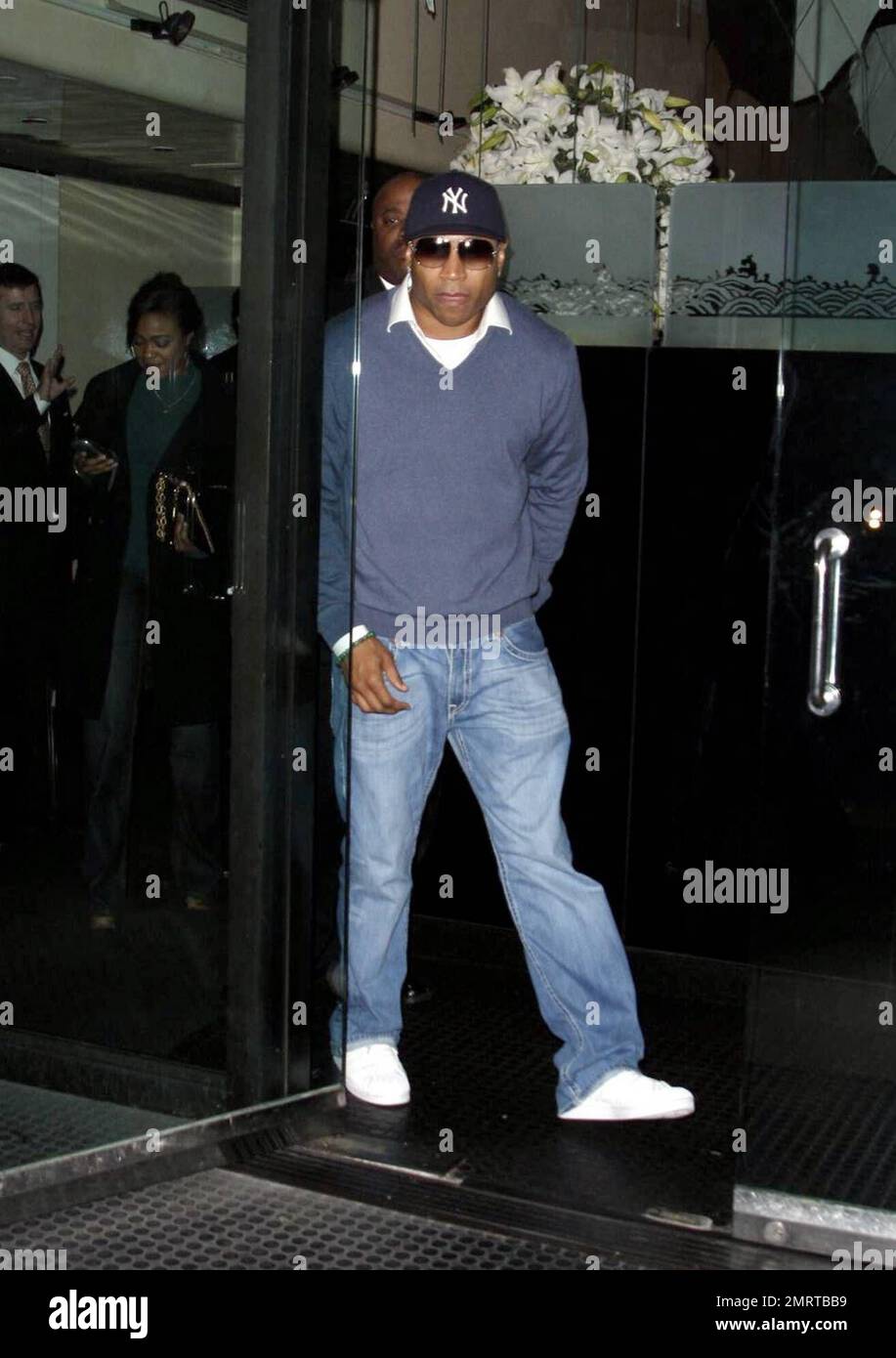 Rapper and actor LL Cool J leaves the restaurant Mr. Chow after having ...