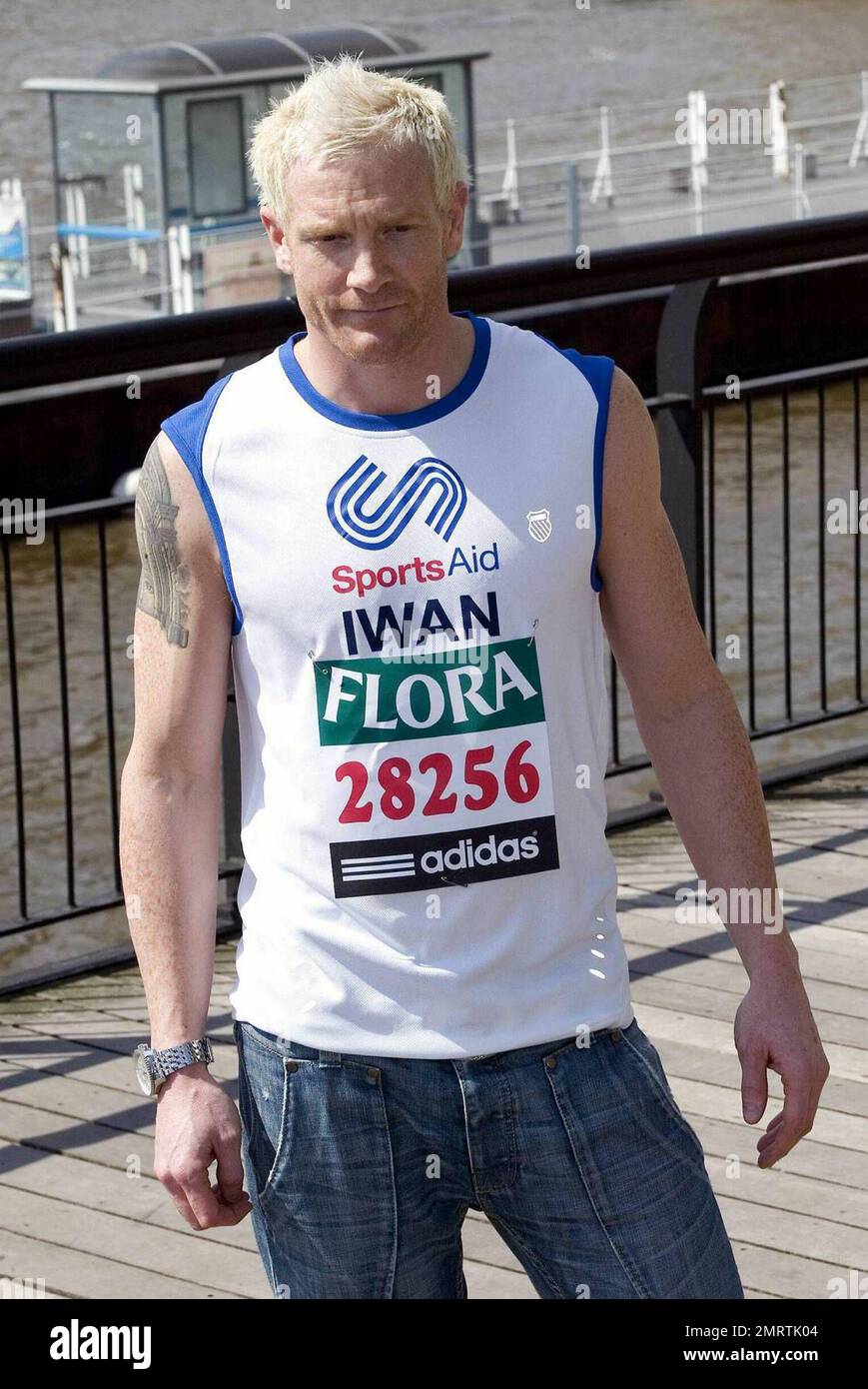Iwan Thomas attends a photocall for the 2009 Flora London Marathon held ...