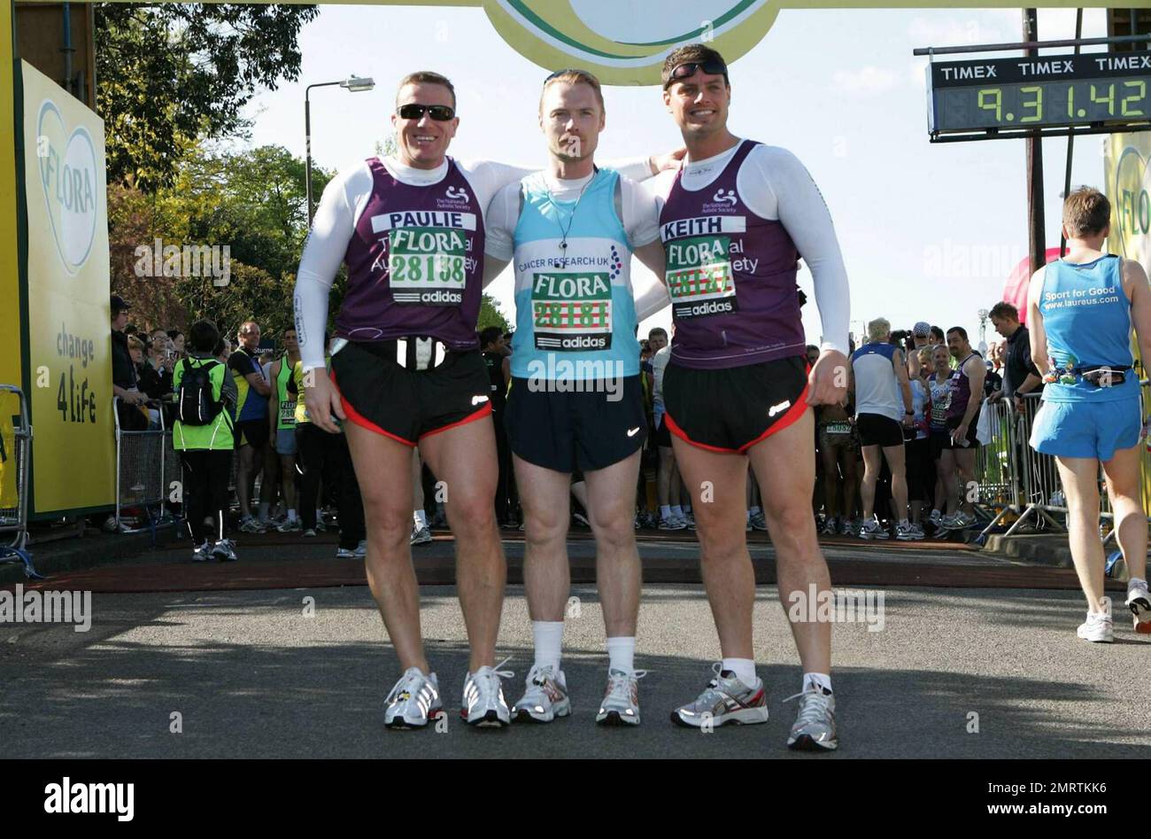 Ronan Keating and Keith Duffy appear before running in the Flora 2009 ...