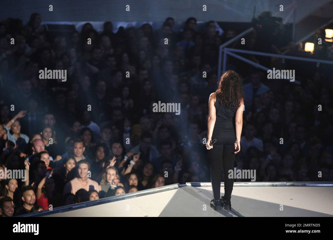 Alessia Cara performs "Scars To Your Beautiful" at the MTV Video Music ...