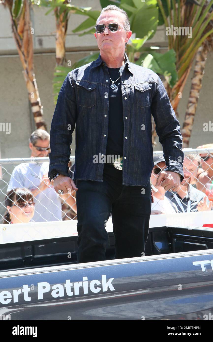 Robert Patrick before the Pro/Celebrity race. He served at the Grand ...