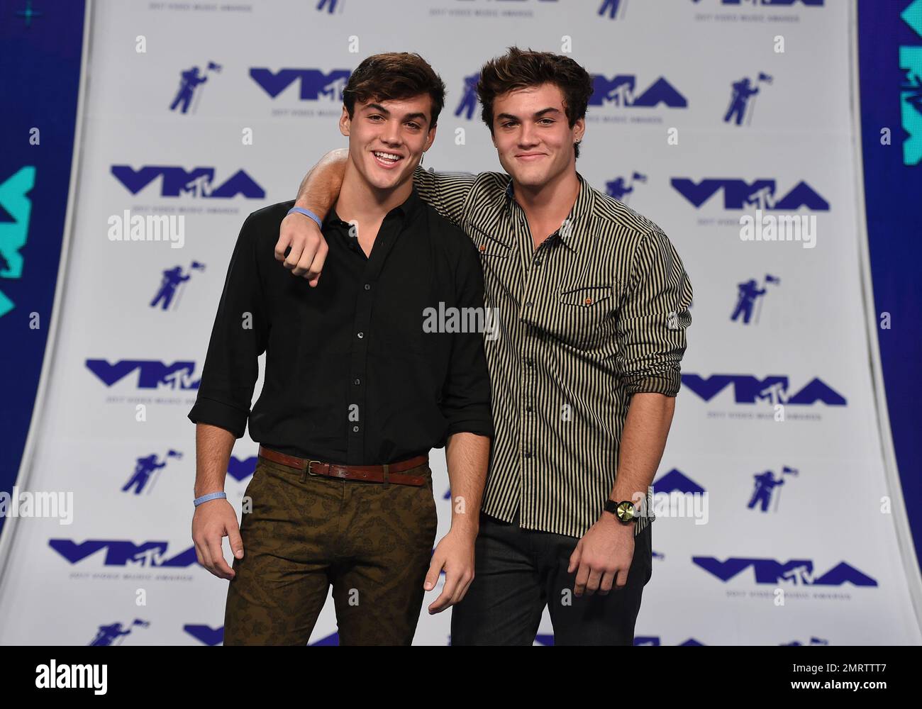 Grayson Dolan, left, and Ethan Dolan arrive at the MTV Video Music ...