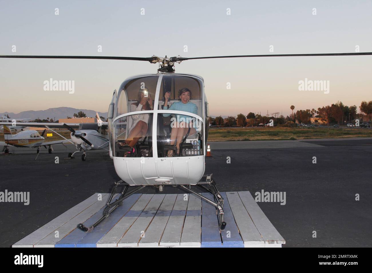 Lorenzo Lamas, Naomi Grossman and Kato Kaelin at Lorenzo Lamas ...