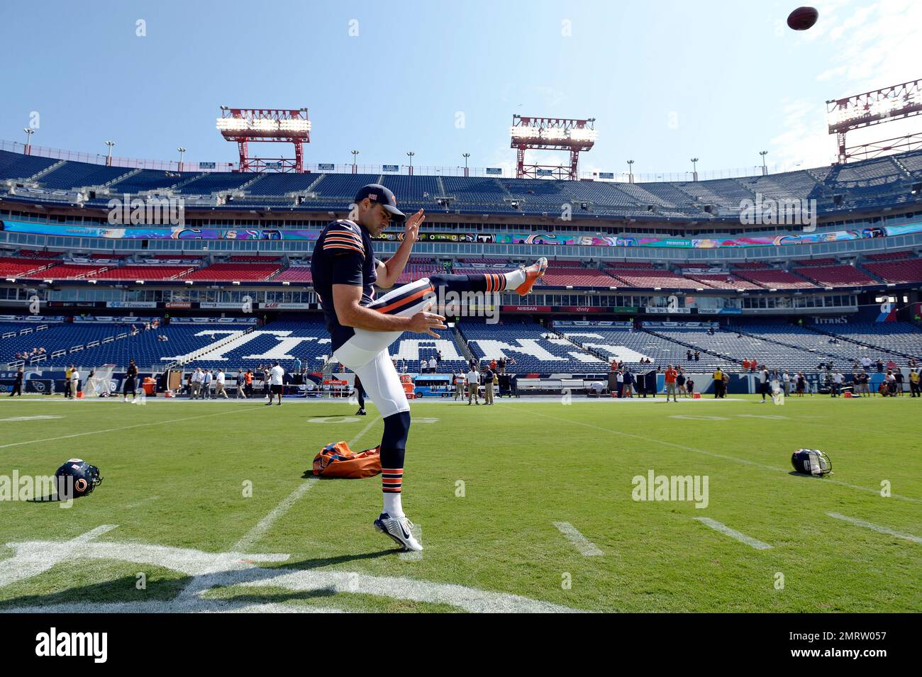 Chicago Bears punter Pat O'Donnell warms up before an NFL football ...