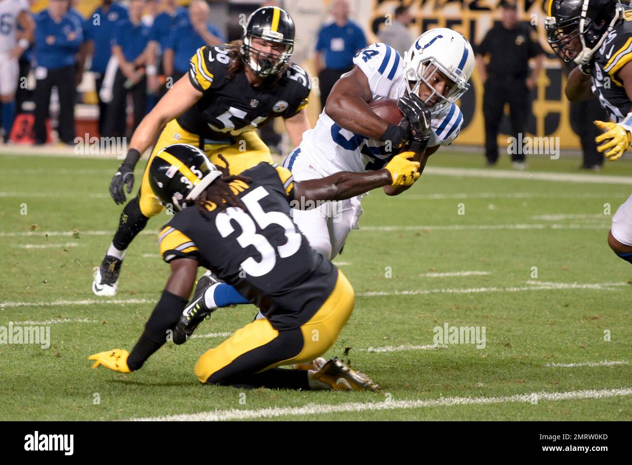 Indianapolis Colts running back Josh Ferguson (34) scores a touchdown ...