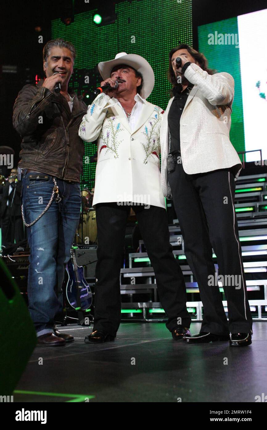 Alejandro Fernandez, Marco Antonio Solis and Joan Sebastian perform as ...