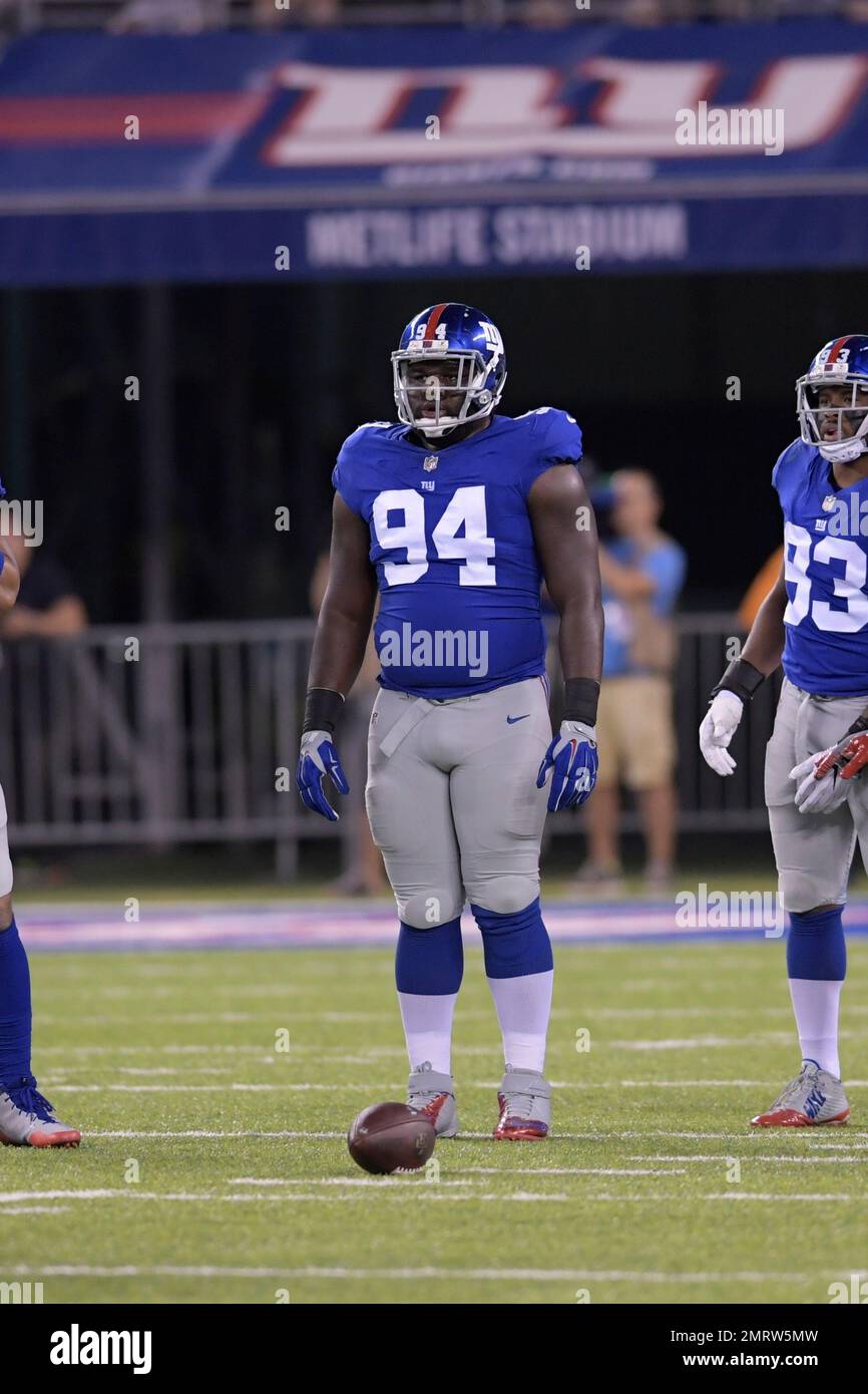New York Giants defensive tackle Dalvin Tomlinson (94) plays during the ...