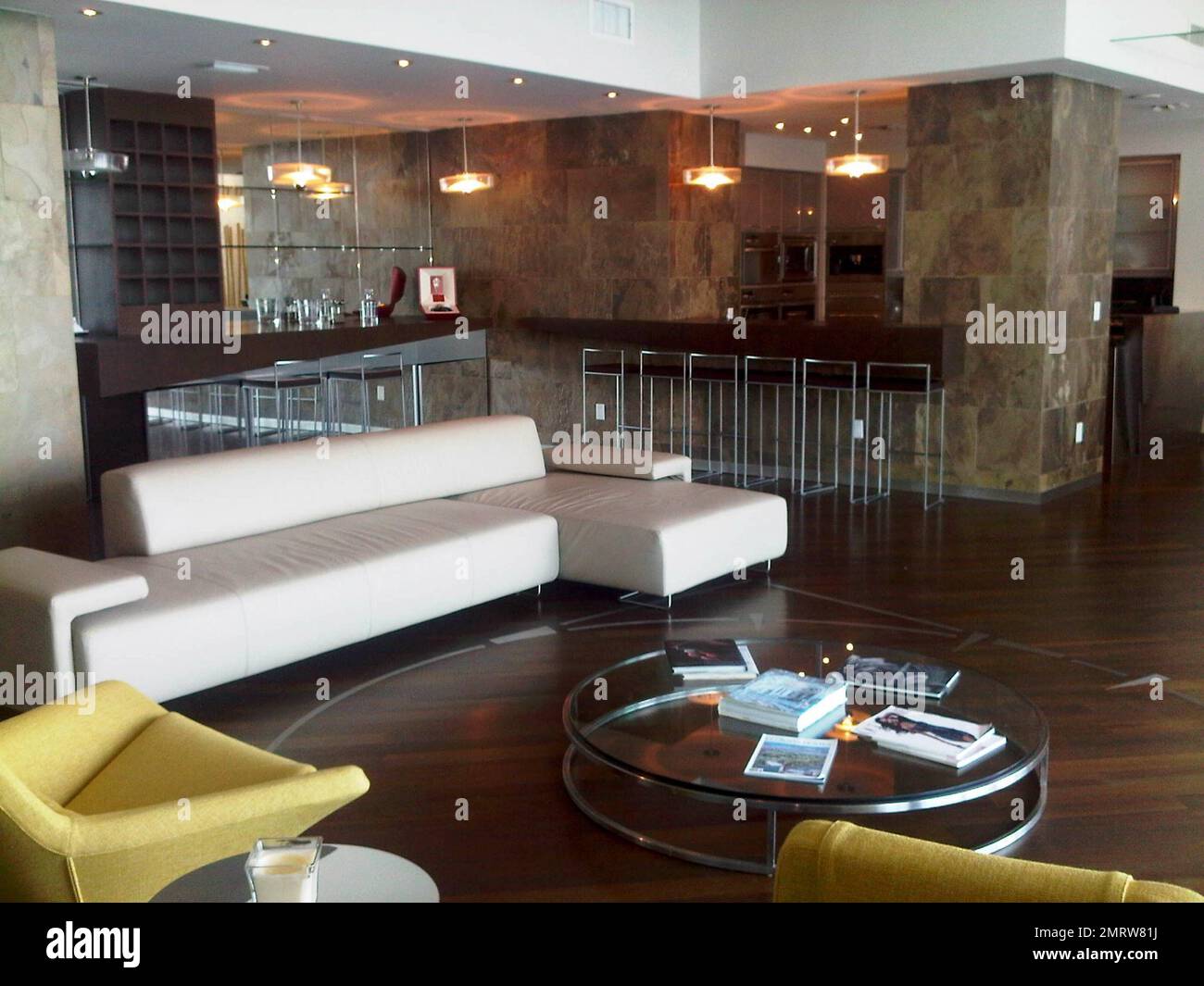 EXCLUSIVE!! It's reported that Mexican superstar singer Luis Miguel has ...