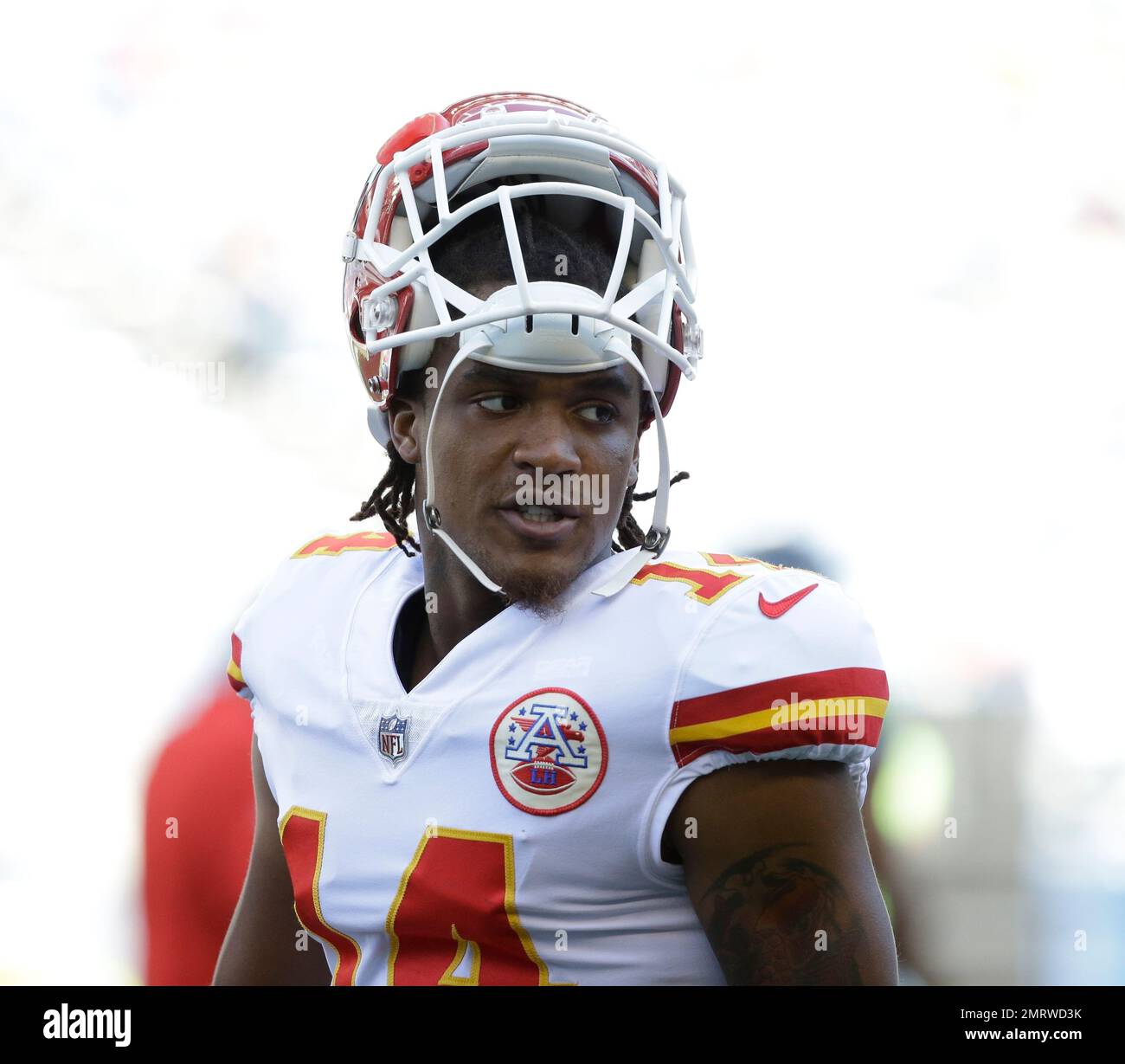 Kansas City Chiefs wide receiver Demarcus Robinson walks on the field ...