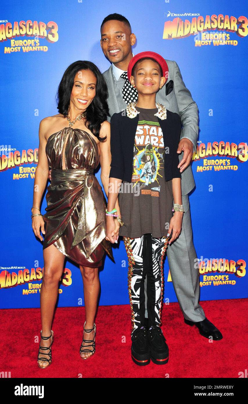 Jada Pinkett Smith, Willow Smith and Will Smith at the "Madagascar 3 ...