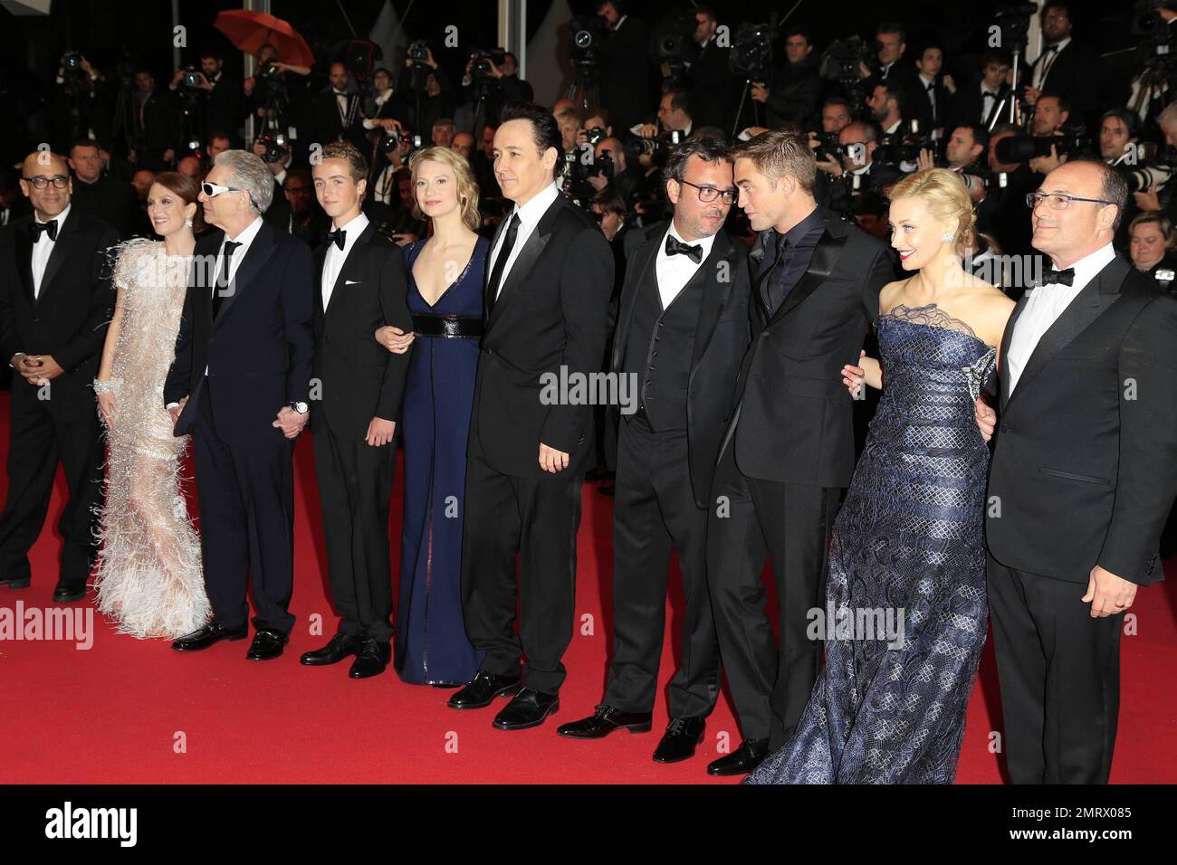 The cast of the film attend the "Maps To The Stars" Premiere at the ...