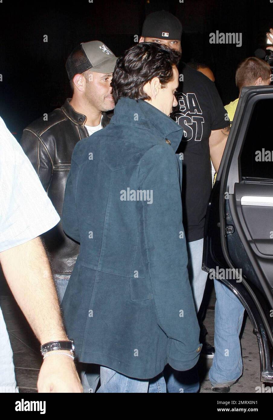 Singer Marc Anthony leaves Saddle Ranch surrounded by bodyguards after ...