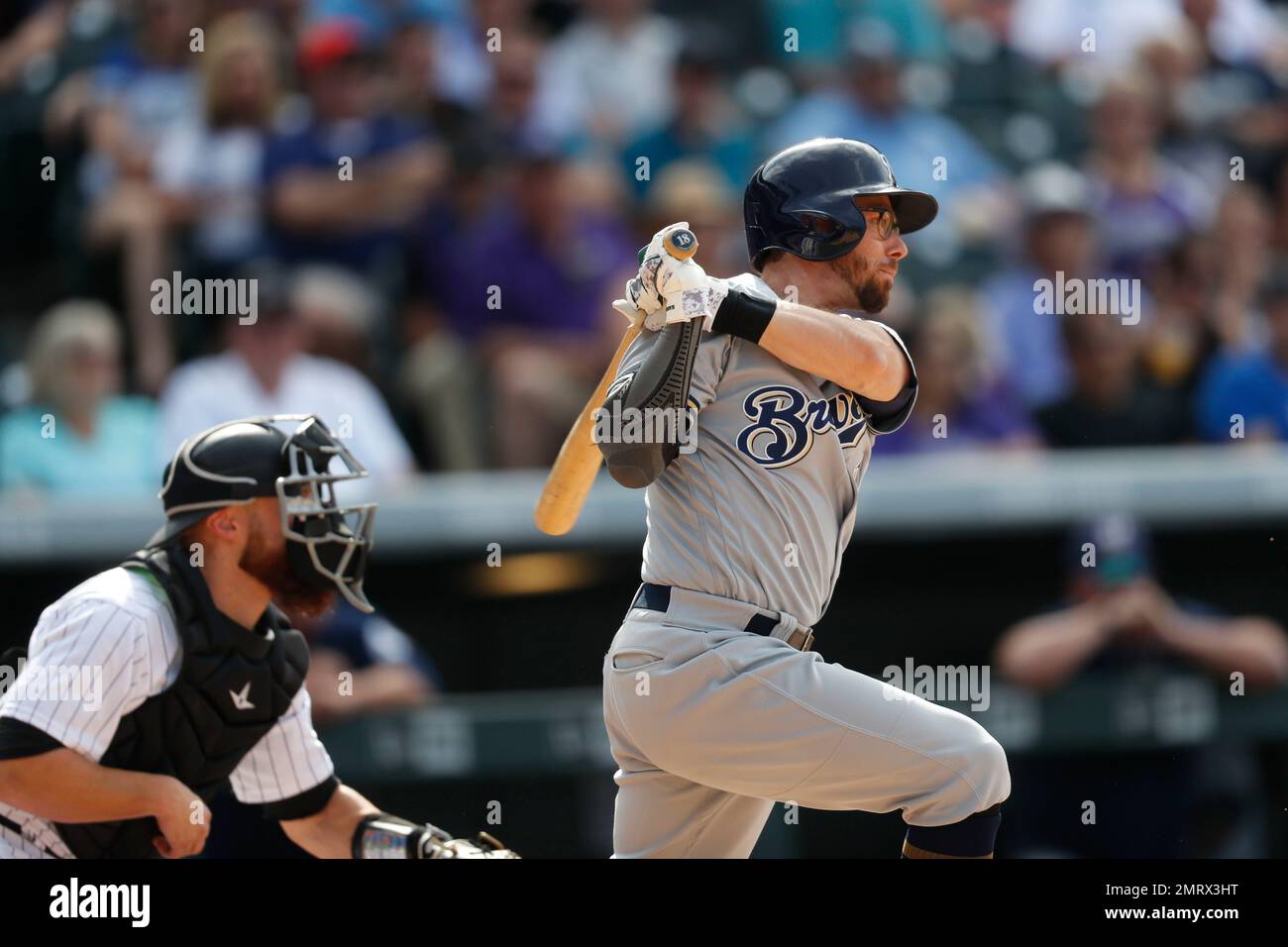 Milwaukee Brewers second baseman Eric Sogard (18) in the eighth inning ...