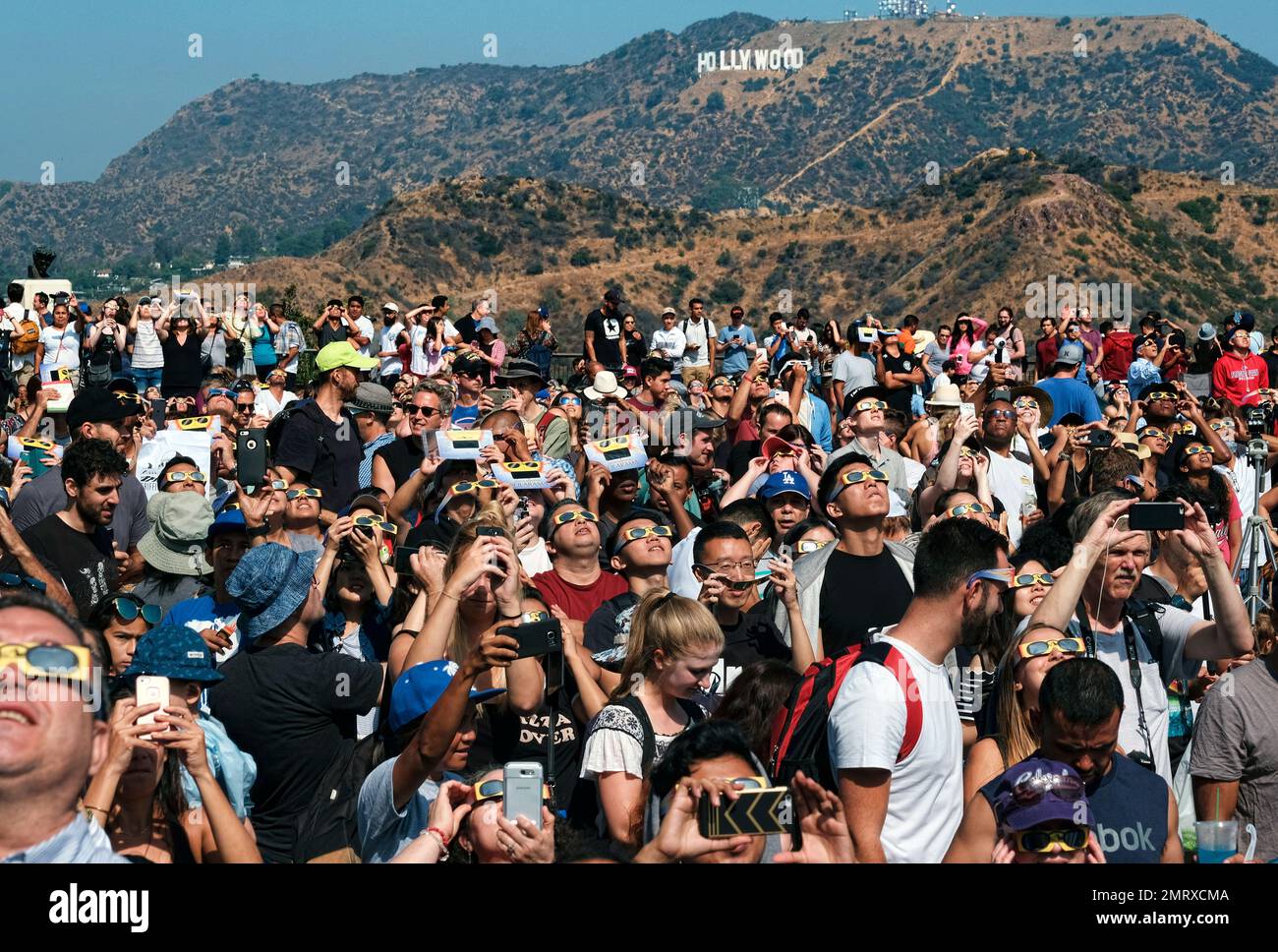 RESENT FOR LARGE FILE SIZE-A large crowd gathers in front of the ...